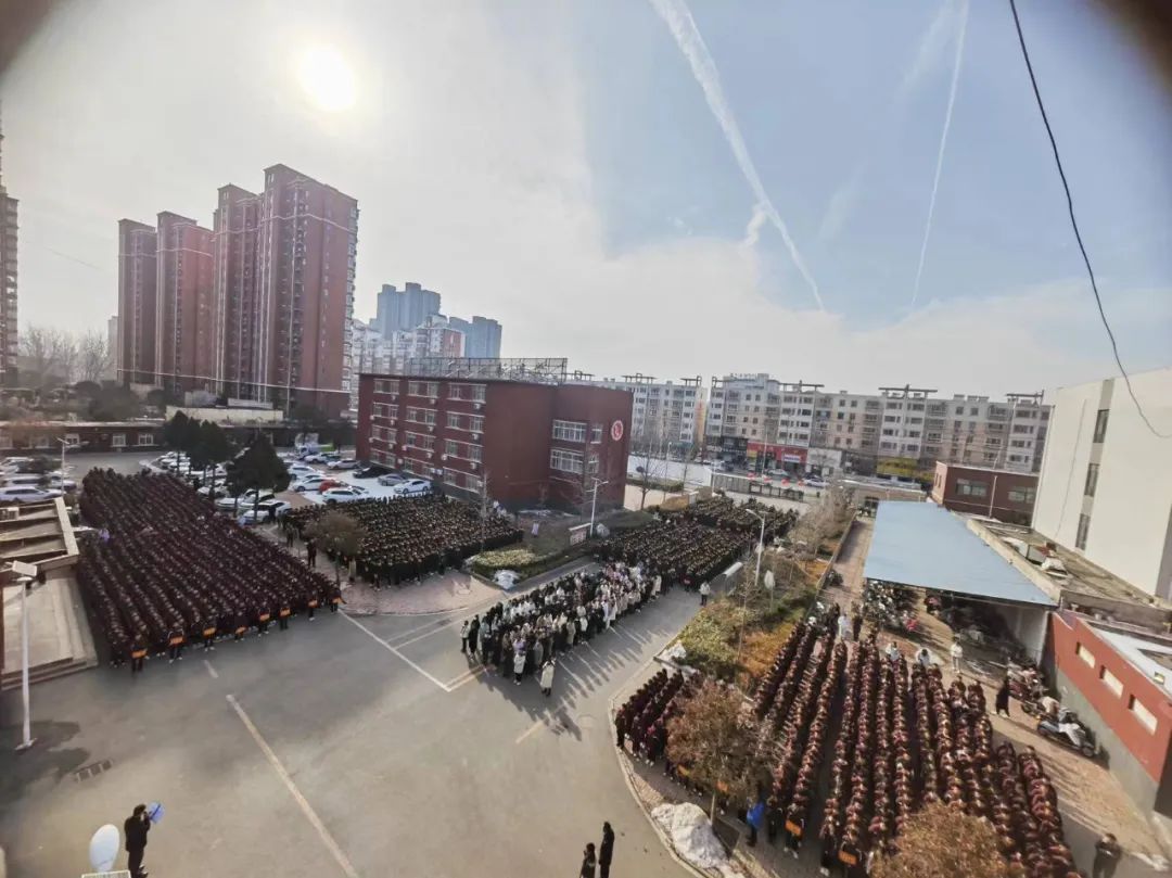 濮阳油田实验学校